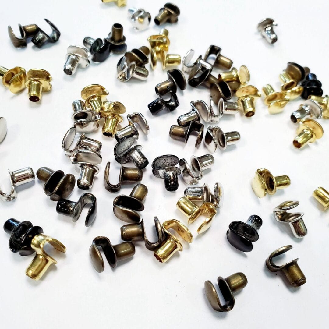 0.25″| 6.3mm Boot Hooks | Avetco Leather